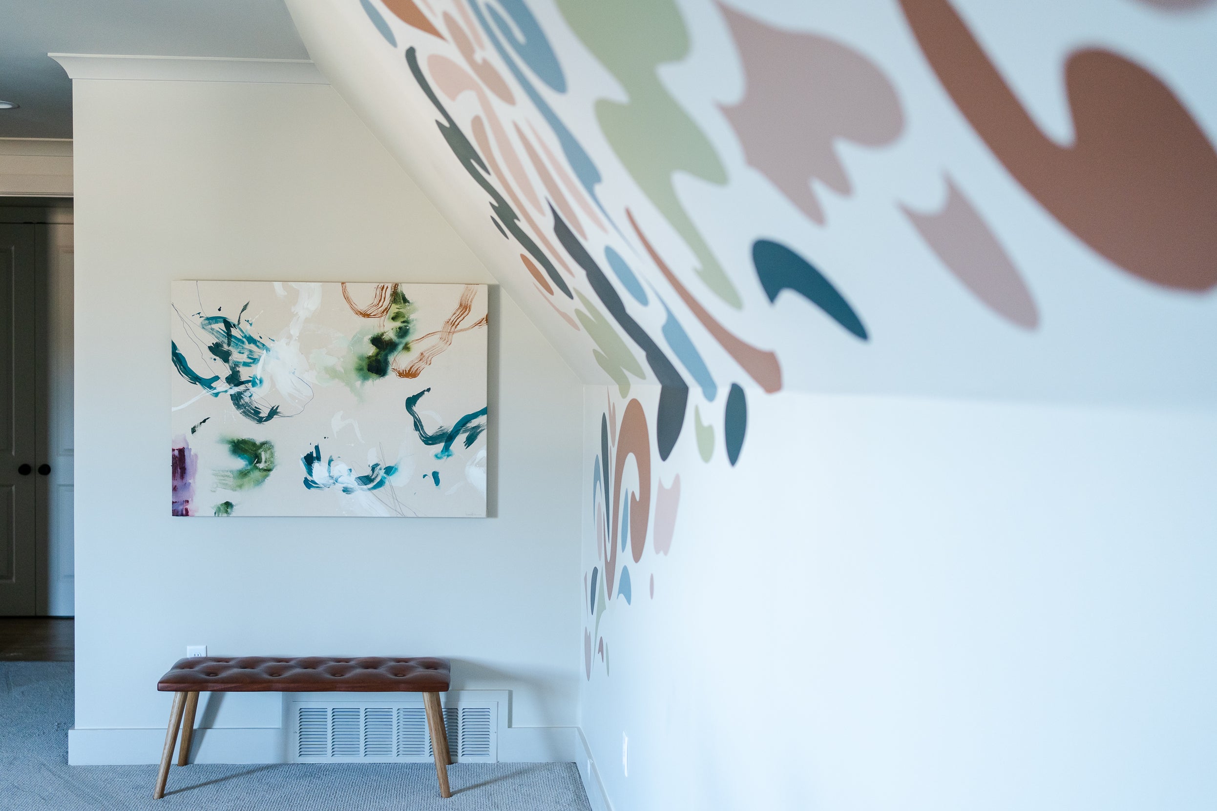 Mahogany Bench by Tanglewood Customs – Hey Rube